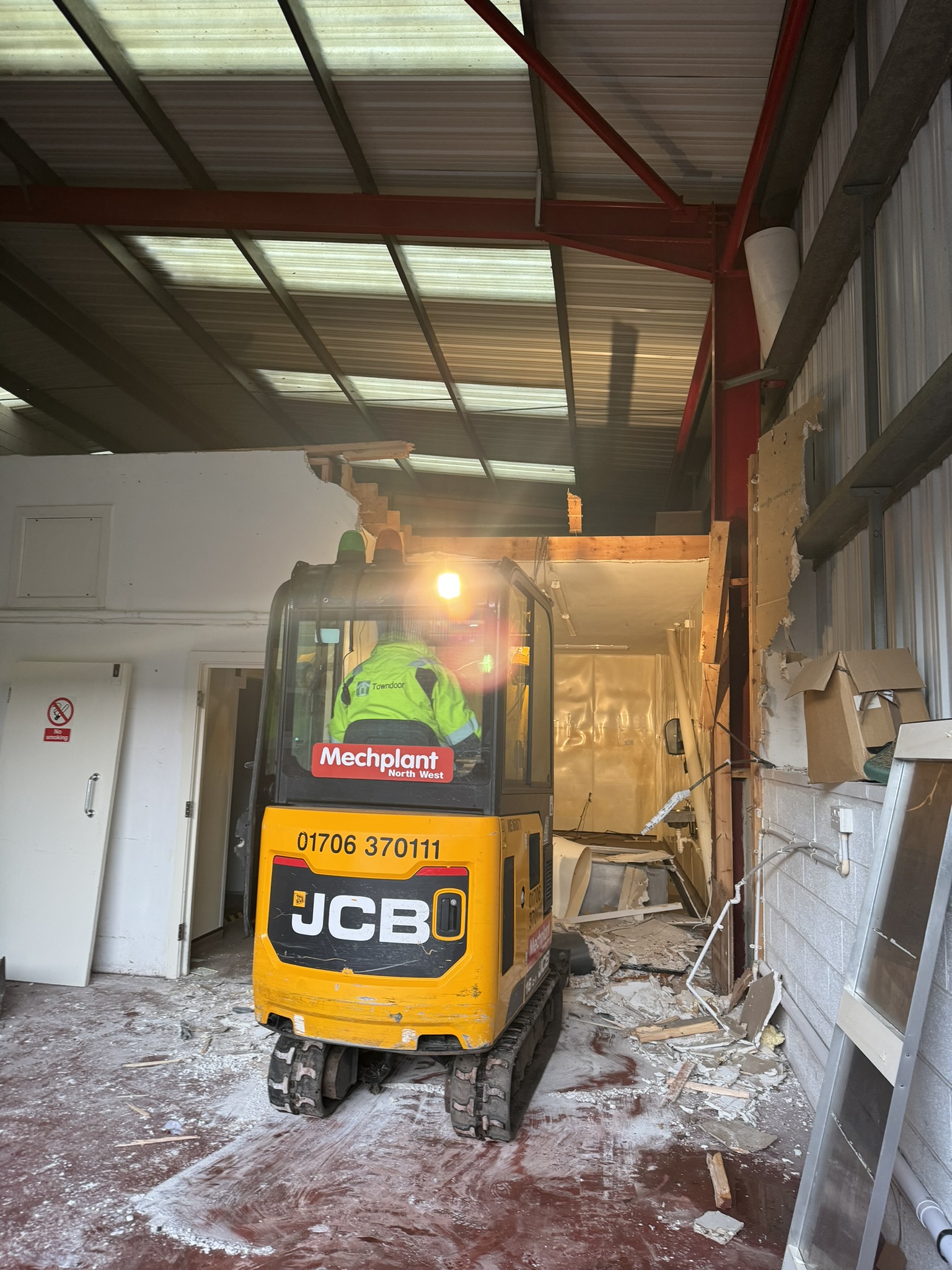 Unit N11: Light Refurbishment Project - Towndoor.co.uk