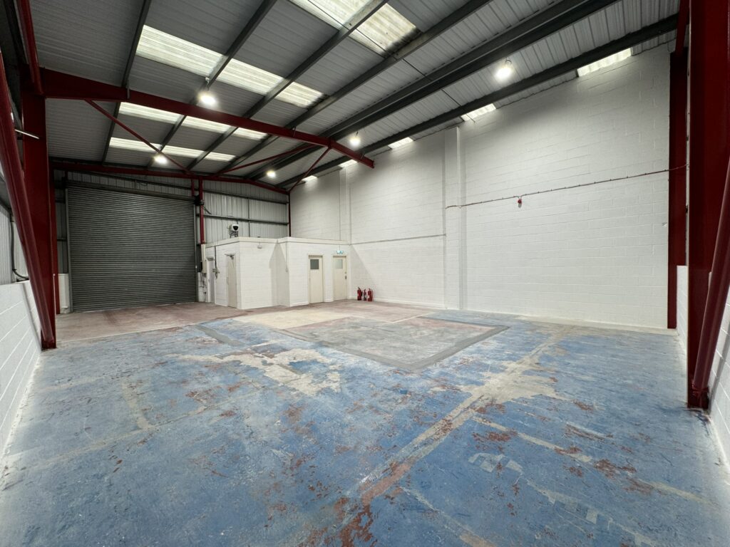 Unit N11: Light Refurbishment Project - Towndoor.co.uk